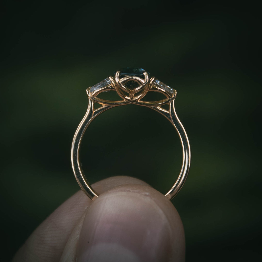 Montana Sapphire & Diamond Engagement Ring – Moira Patience Fine Jewellery