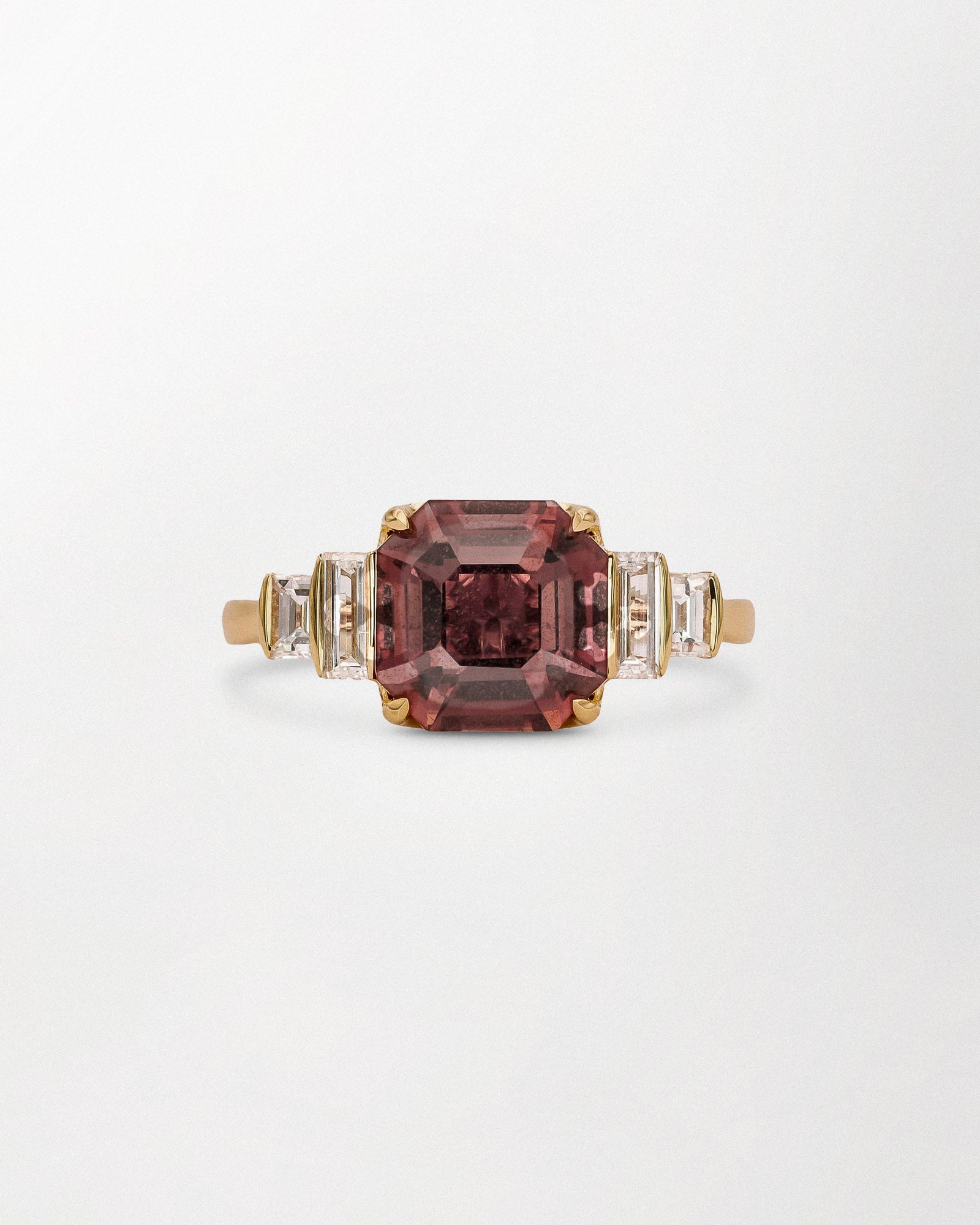Fàs Ring | Colour-Change Sapphire & Diamond Ring – Moira Patience